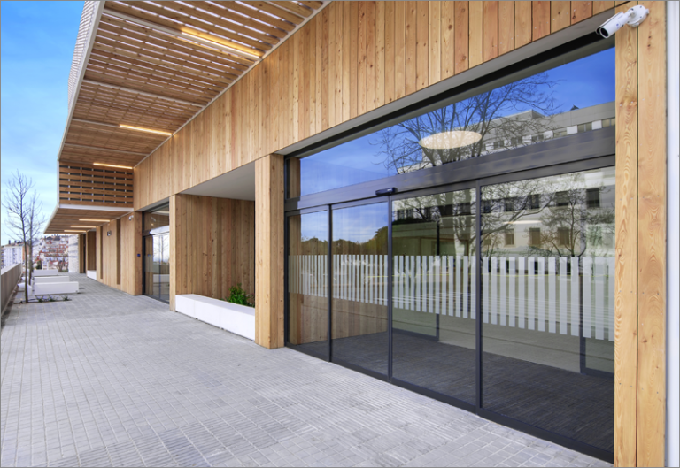 Manusa • CONSTRUIBLE